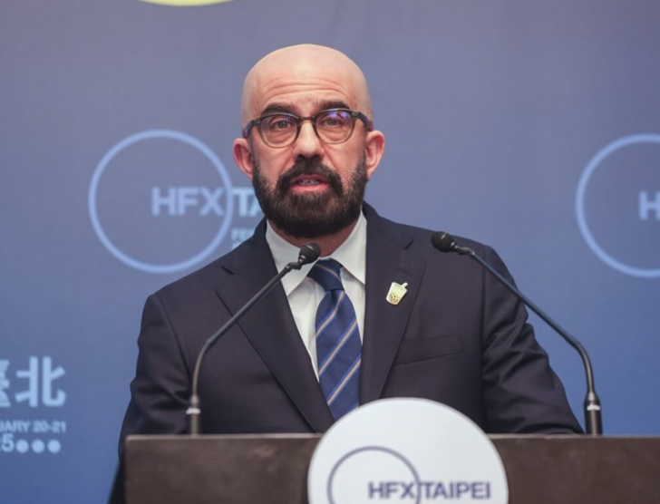 DEFAERO Strategy Series [Mar 11, 25] HFX's Peter Van Praagh - Defense ...